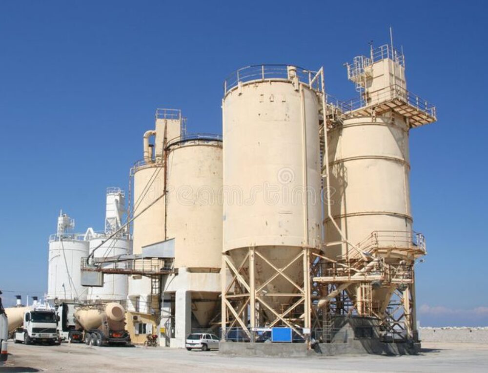 Horizontal vs Vertical Silos: Right Concrete Storage Solution